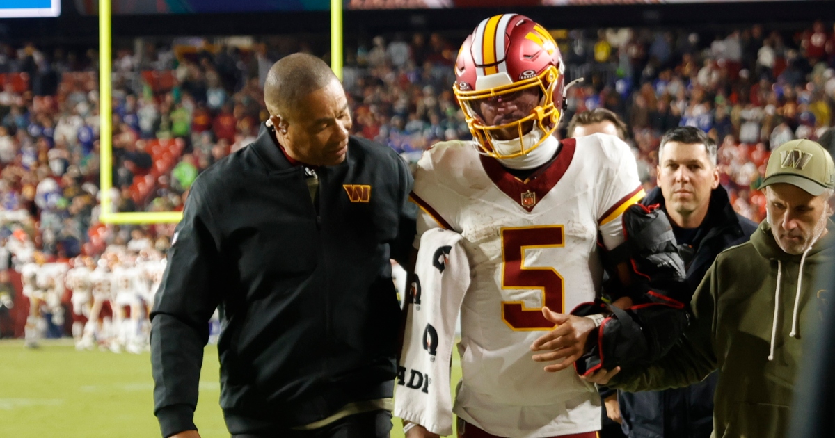 Jayden Daniels injury update: A 'real chance' Commanders QB misses ...