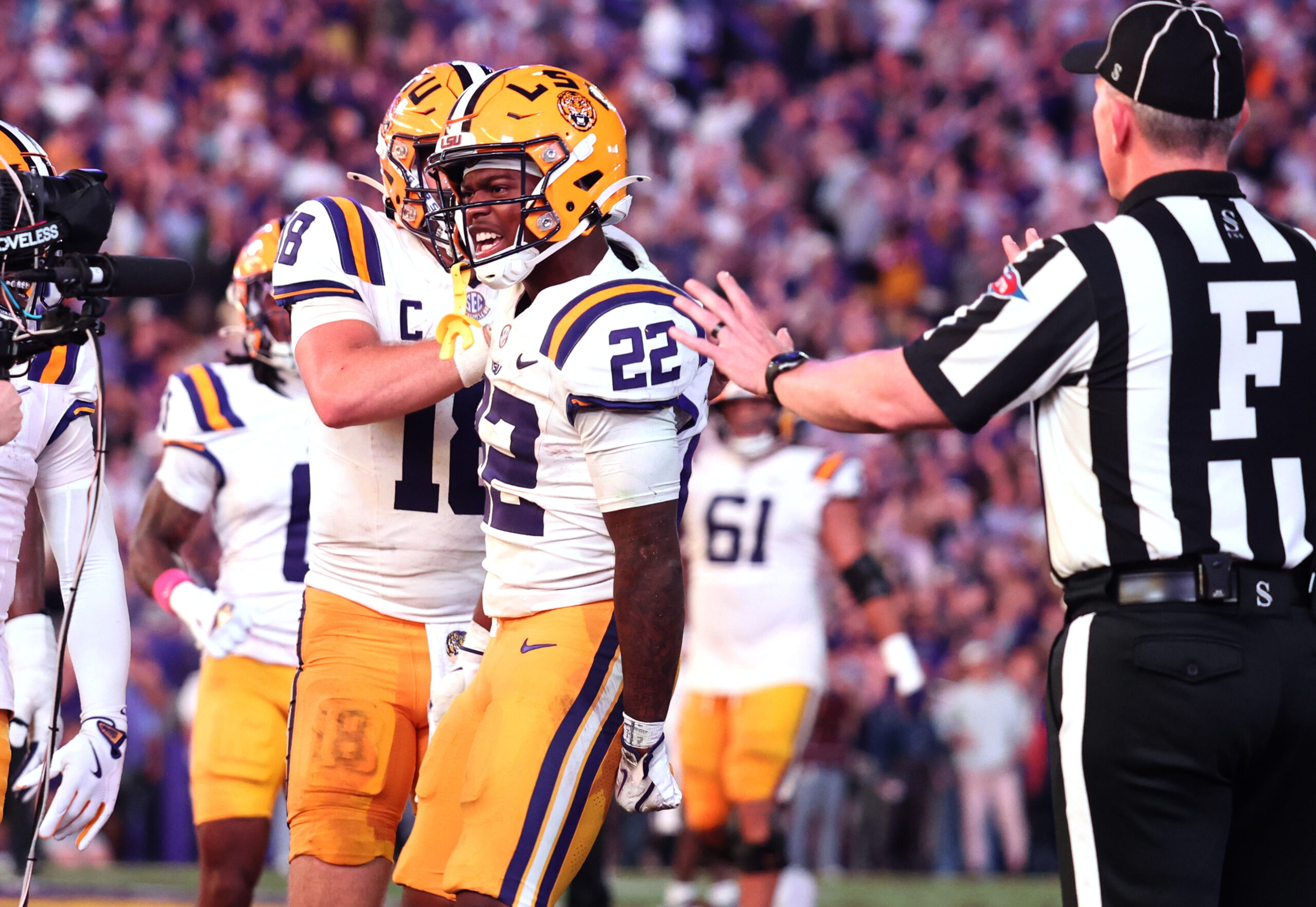 5 Things We Learned: LSU Football begins the Frank Wilson era