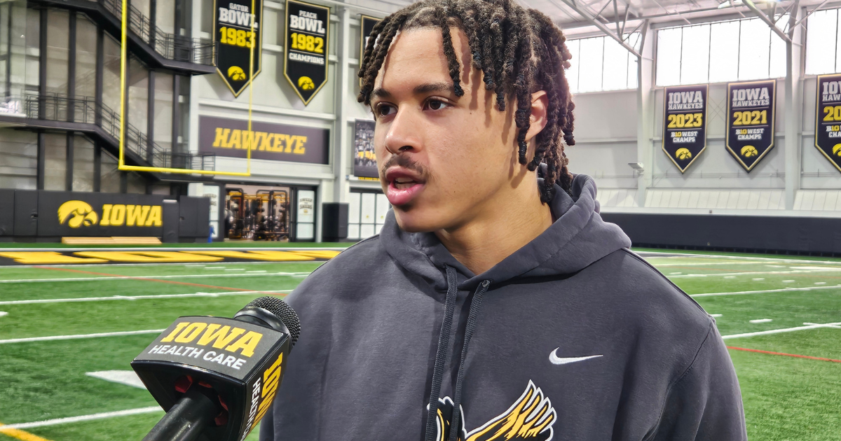 Iowa ready to face 'funky' Ducks offense