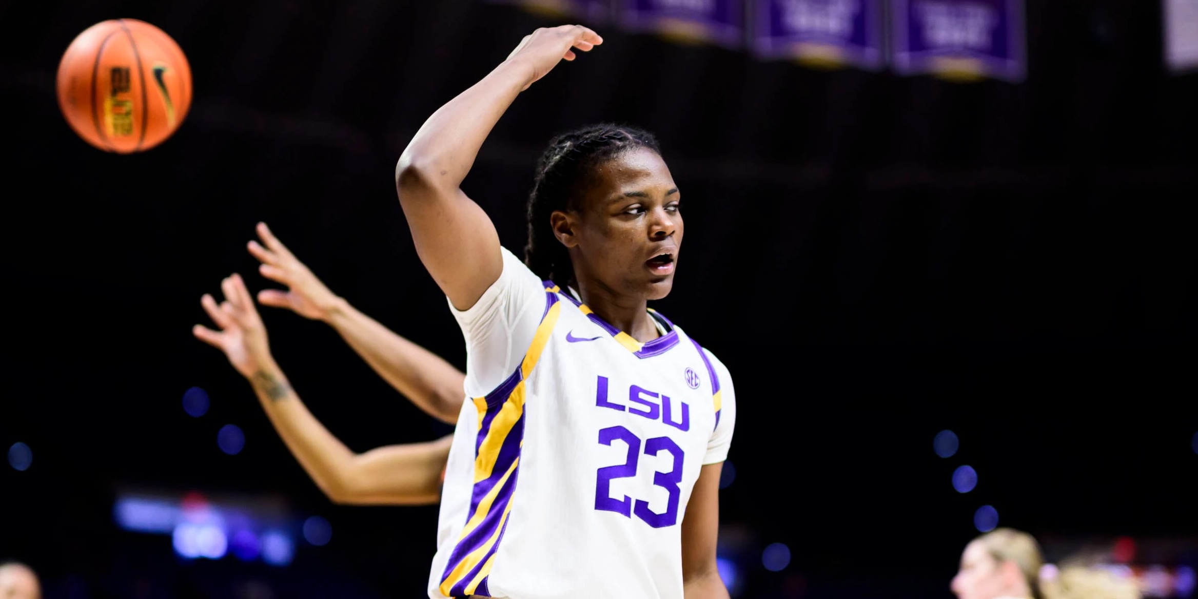 Brune's Rapid Reactions: LSU women's basketball takes first win - On3