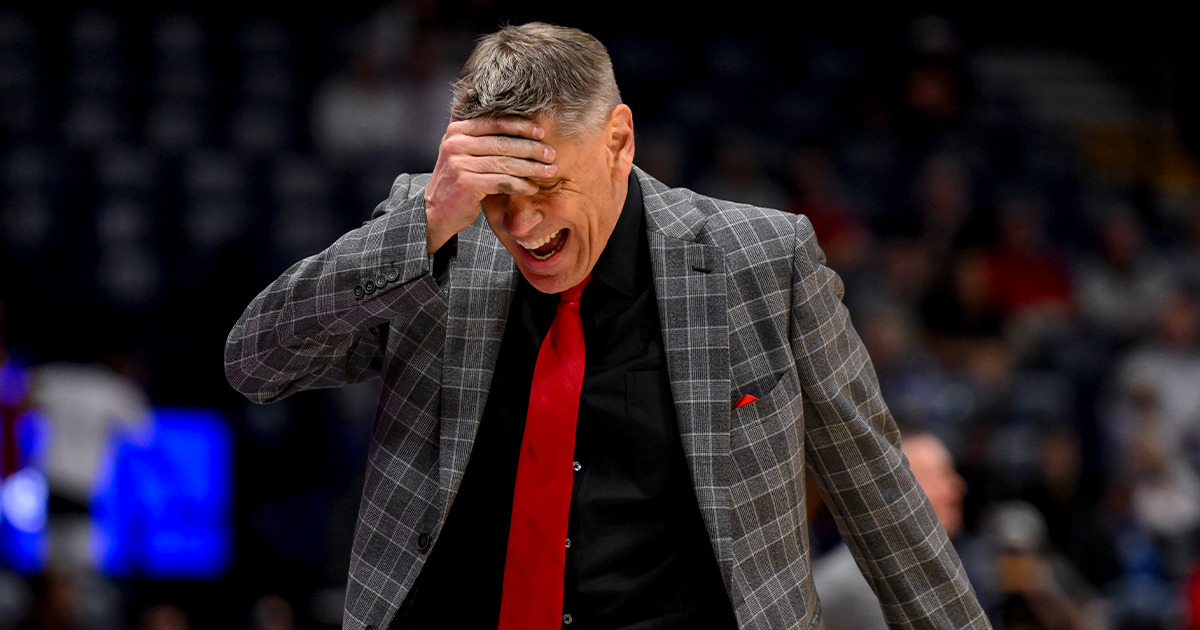 Porter Moser in familiar 'crossroads' spot, can OU turn it around?