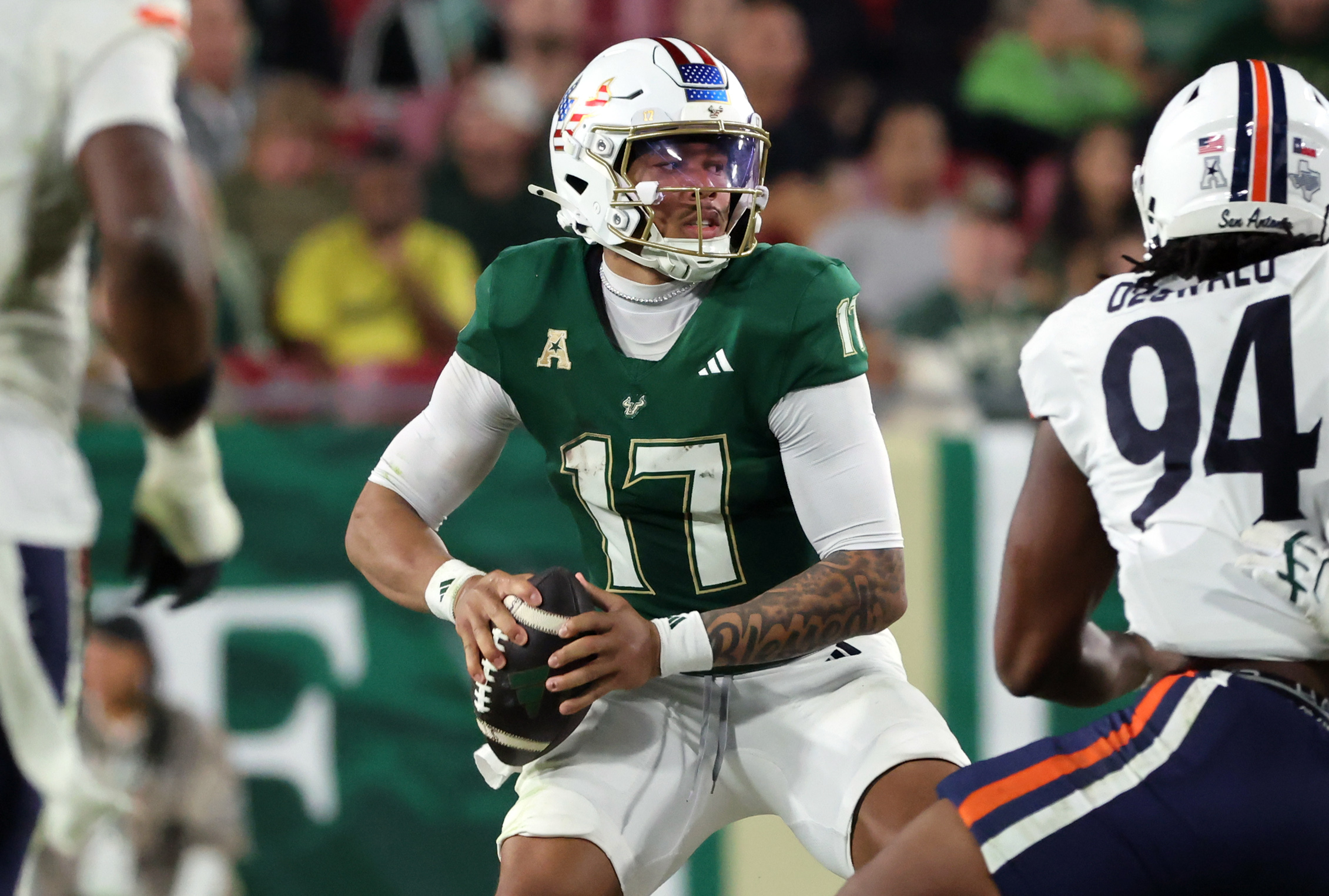 USF starting quarterback Byrum Brown plans to transfer
