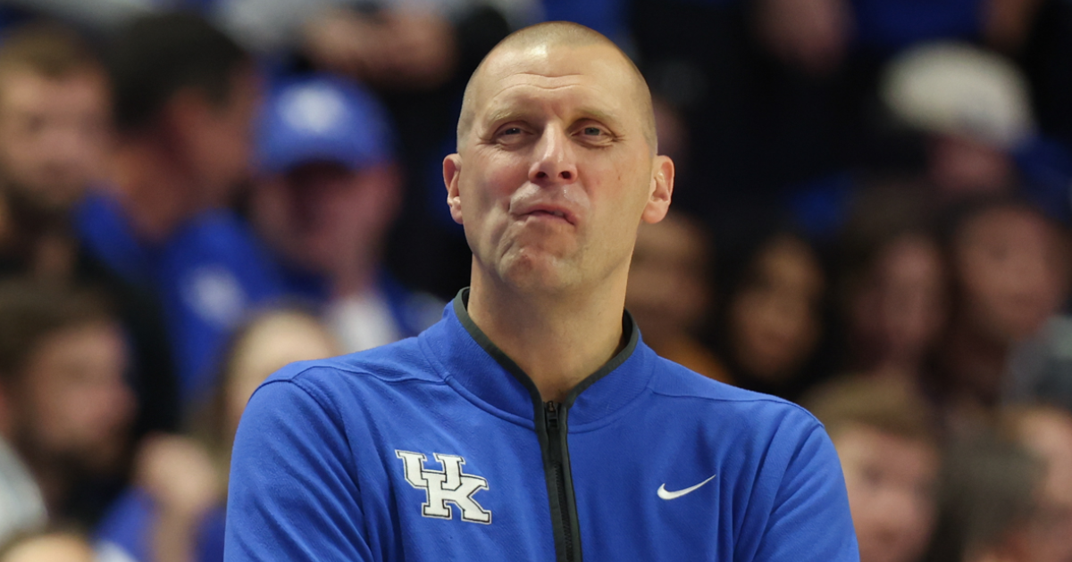 Mark Pope might have jury duty during Louisville week