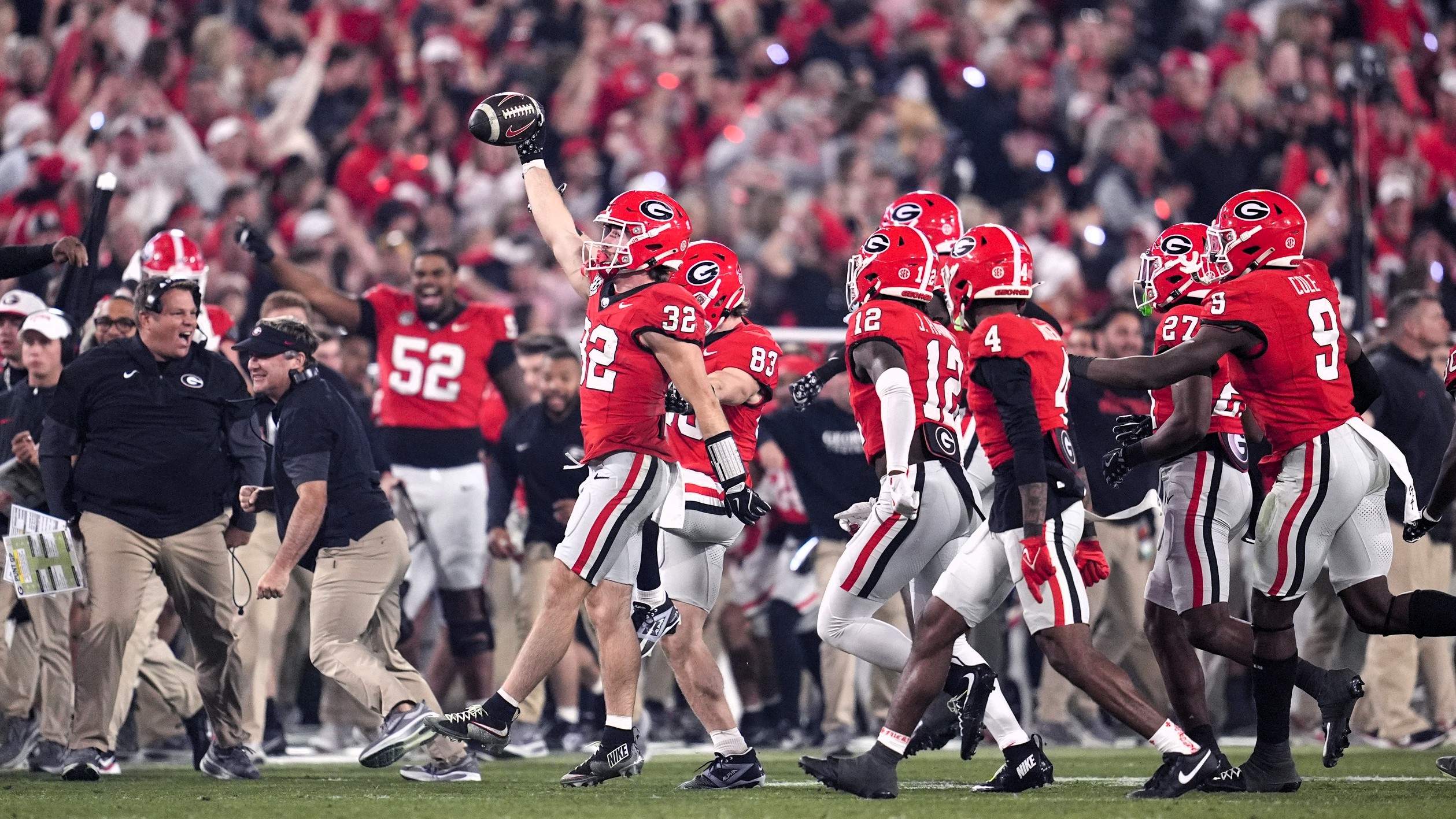 WATCH: Cash Jones and Demello Jones - On3