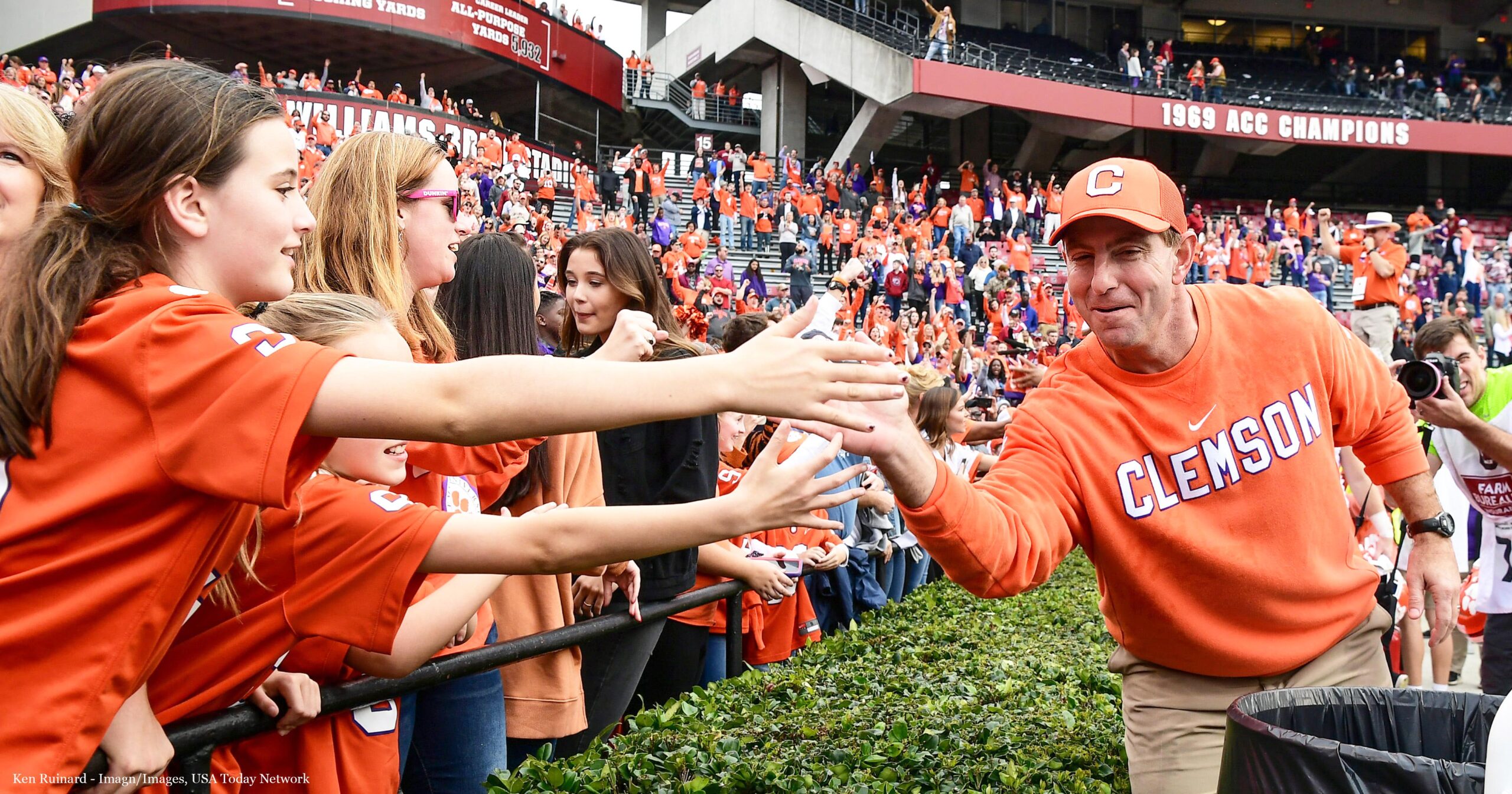 Business has been good for Clemson in Columbia - On3