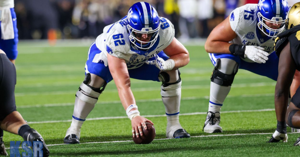 An Important Thanksgiving Message from the Kentucky Football Team