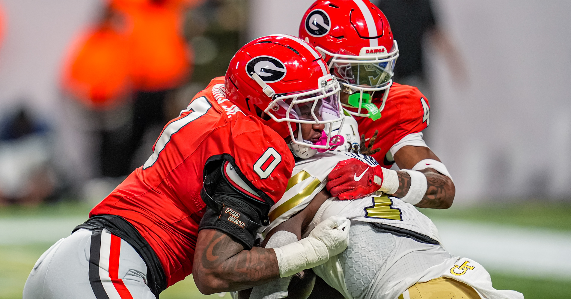 Halftime Notes: Georgia leads Georgia Tech 13-3