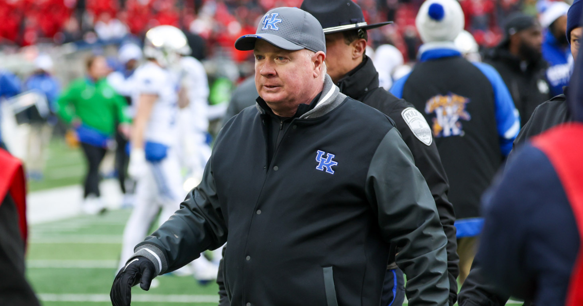 'We will improve': Mark Stoops' message to fans rings hollow after ...
