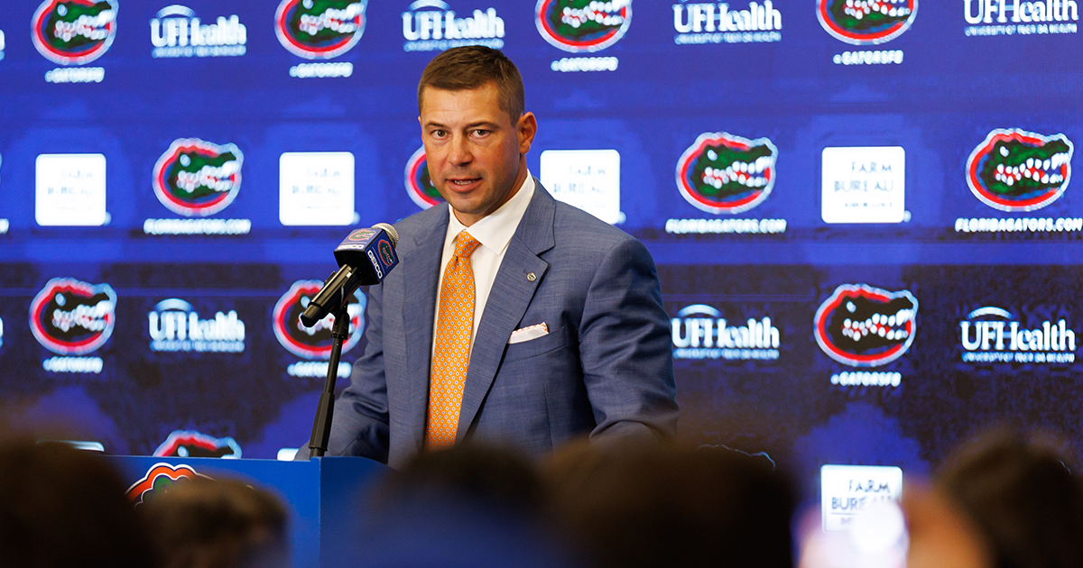 Florida Gators football: Jon Sumrall announces passing his father