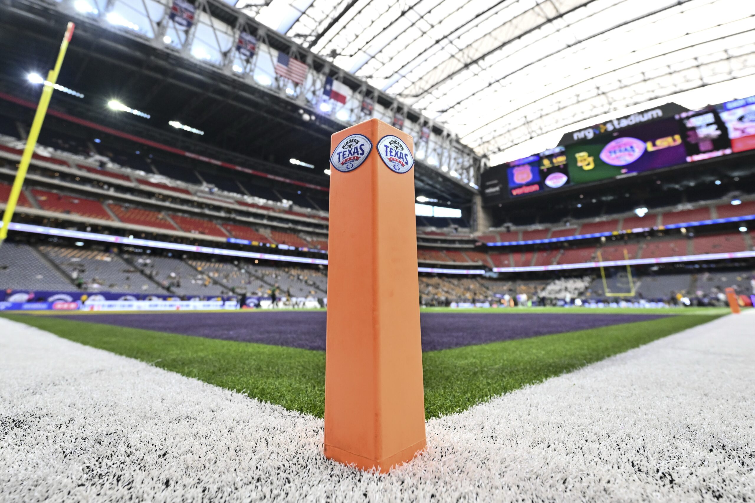 LSU slated to face Houston in the Kinder's Texas Bowl - On3