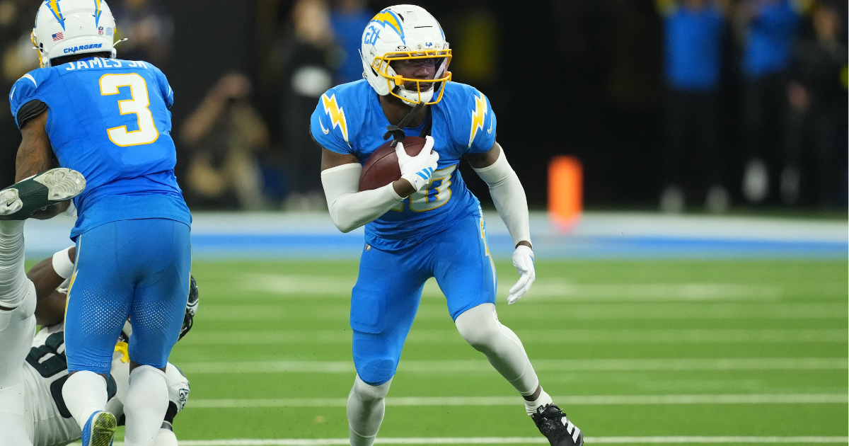 Notre Dame in the NFL: Cam Hart makes defensive play of the year