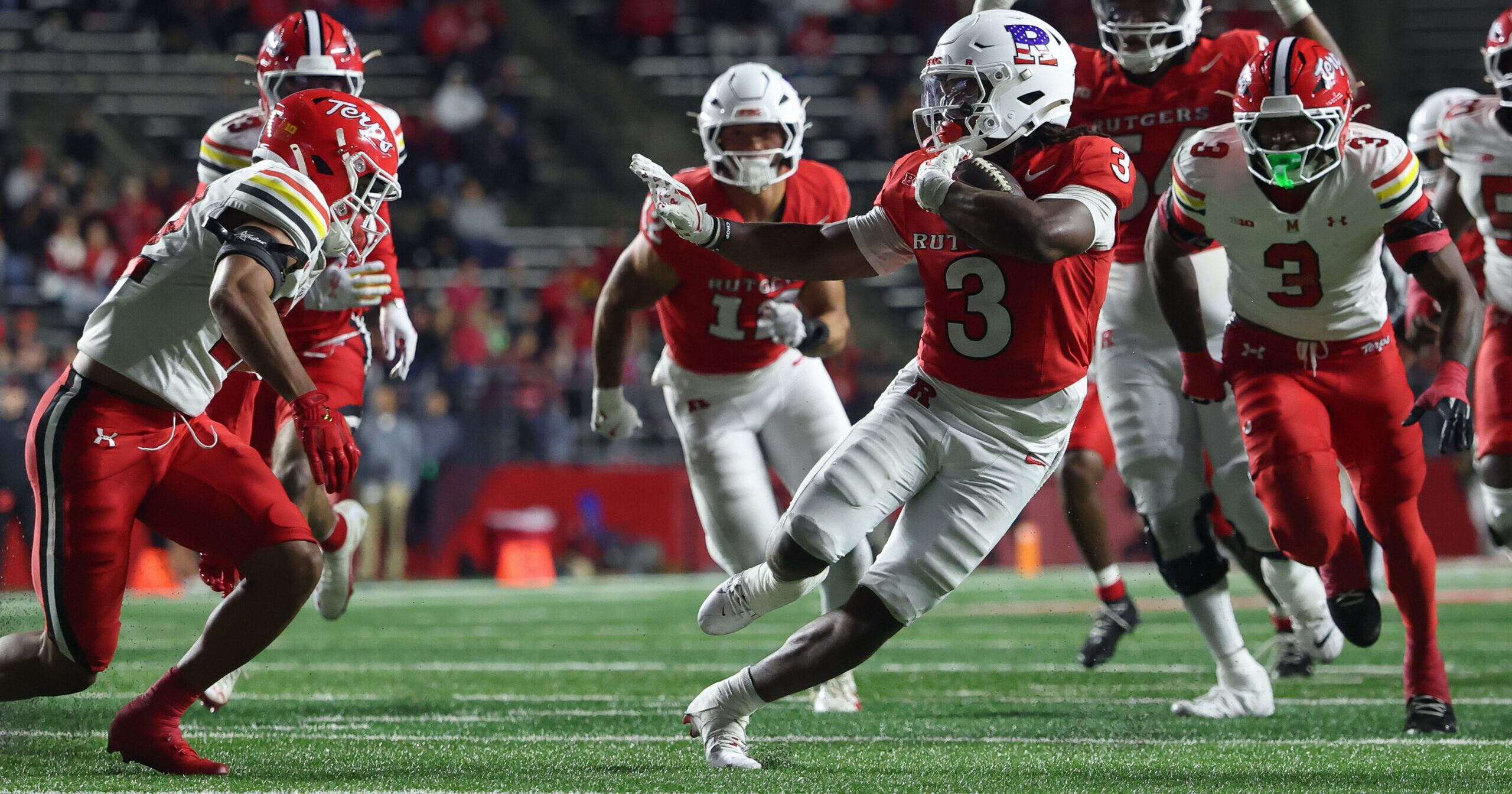 Rutgers Football RB Antwan Raymond wins Jon Cornish Trophy