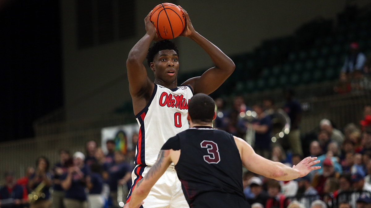 Ole Miss found a point guard, for one night, in win at Tupelo