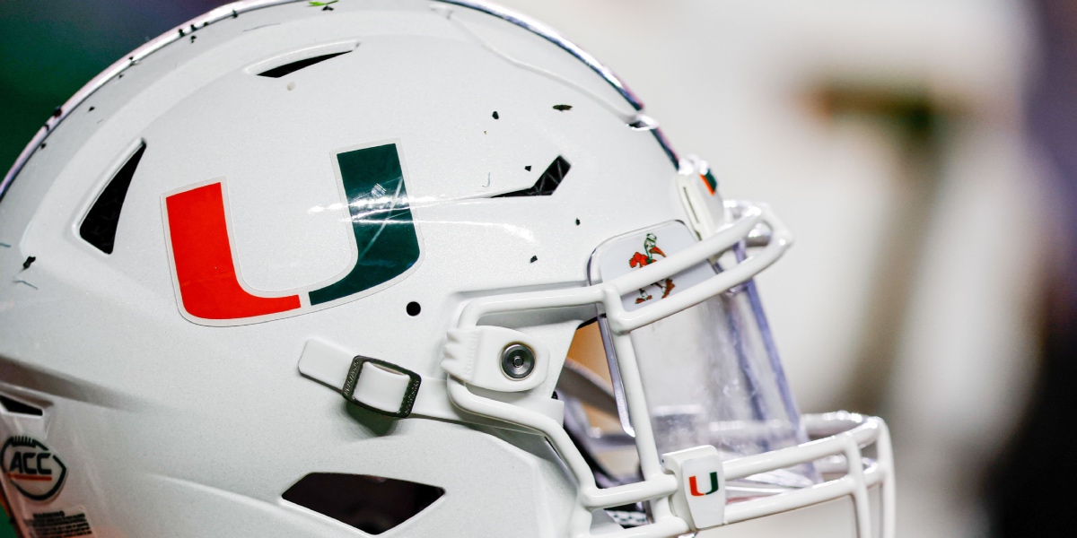 Miami defensive lineman Donta Simpson plans to enter NCAA Transfer ...