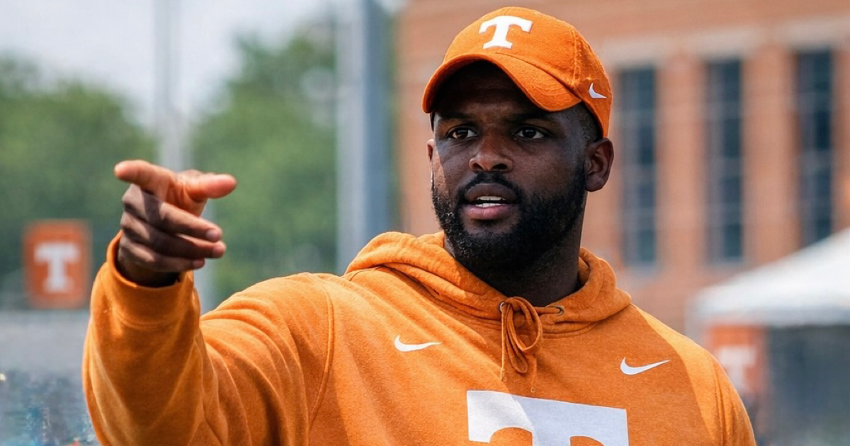 Who is Tennessee cornerbacks coach Michael Hunter?