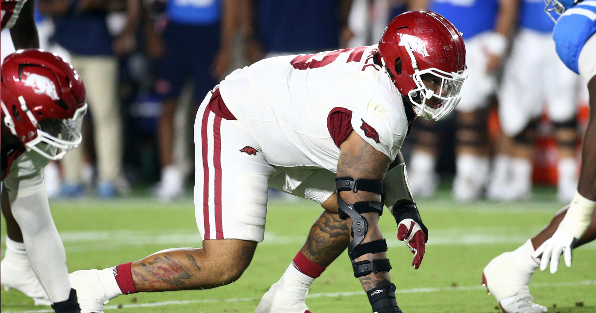 Arkansas transfer portal DT Ian Geffrard commits to Texas - On3