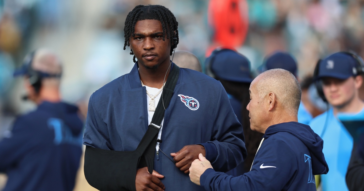 Cam Ward injury update: Titans QB suffers AC joint sprain, avoids surgery