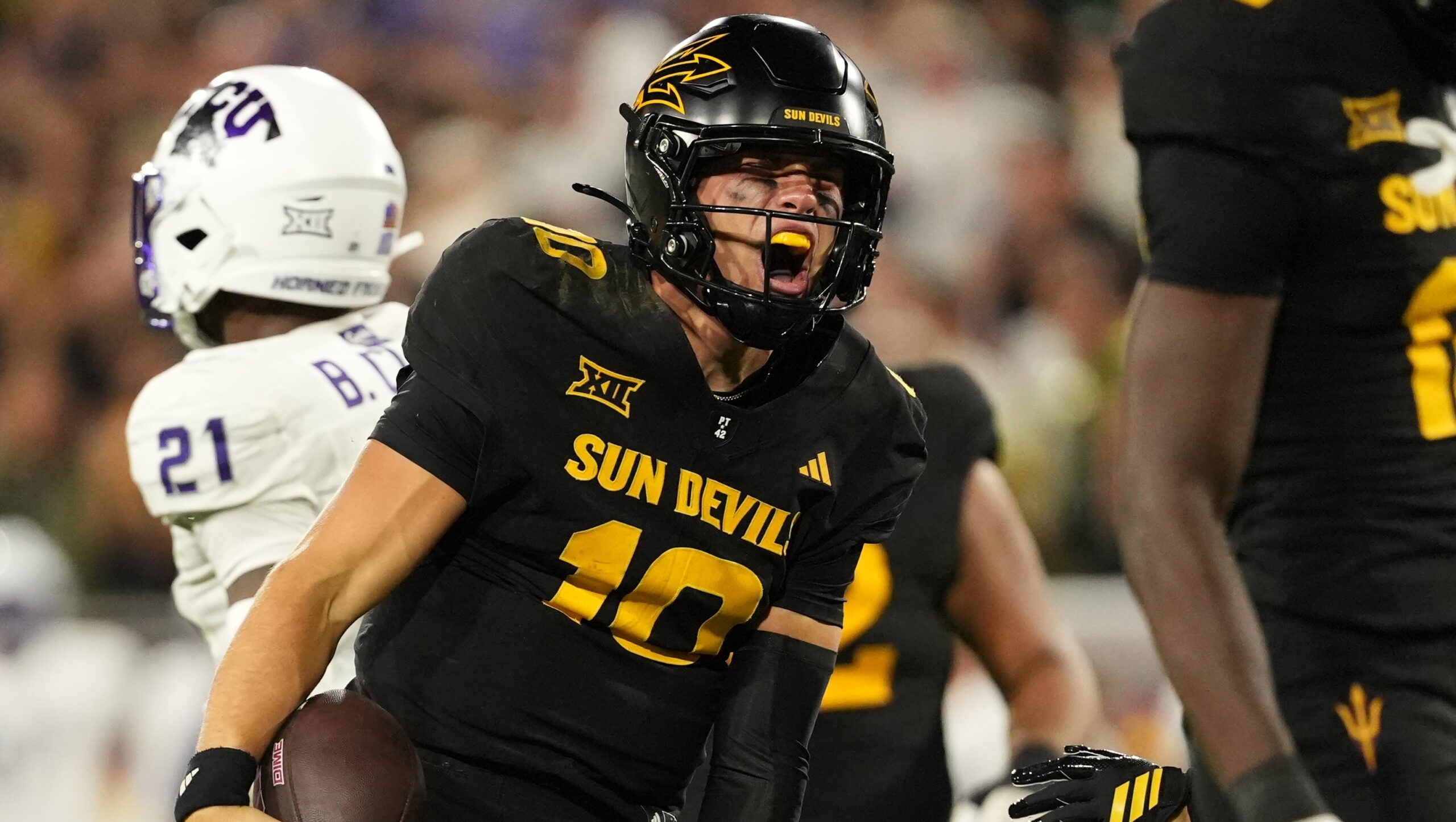 BREAKING: QB Sam Leavitt commits to LSU, Lane Kiffin - On3