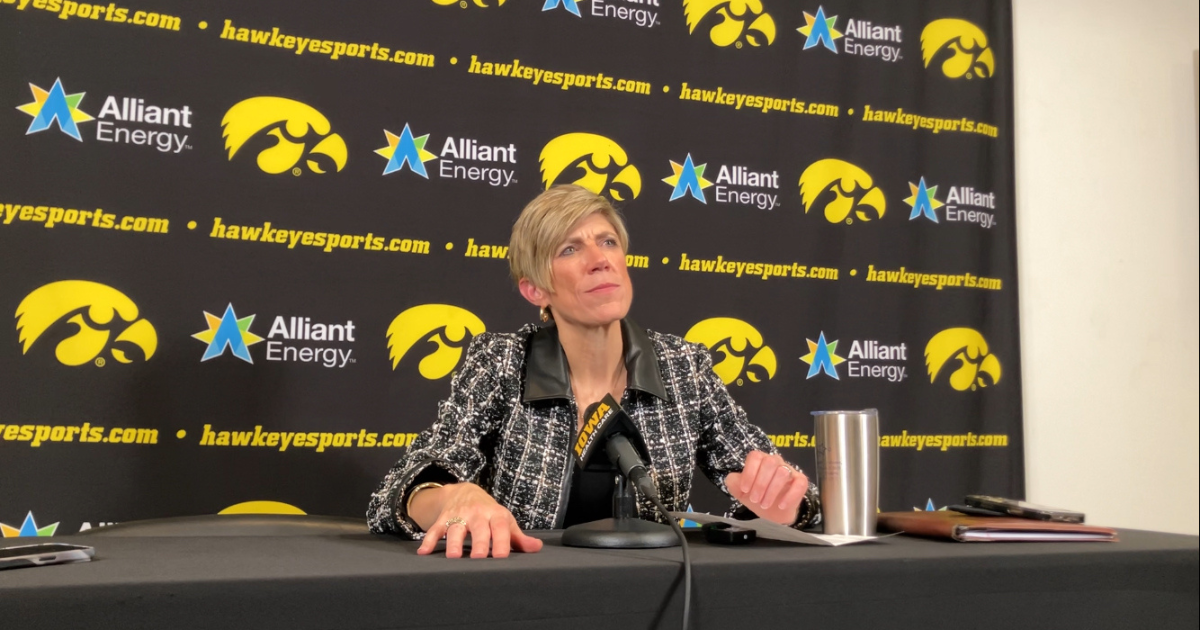 WATCH: Jan Jensen, Hawkeyes talk win over Oregon