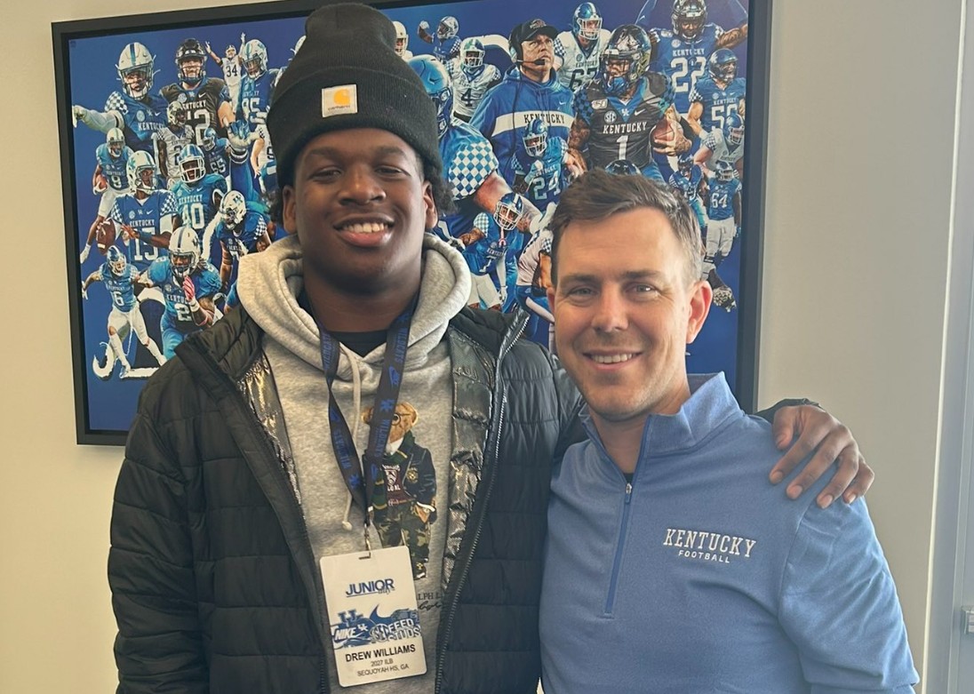 LB Drew Williams lands offer at Will Stein's first junior day - On3