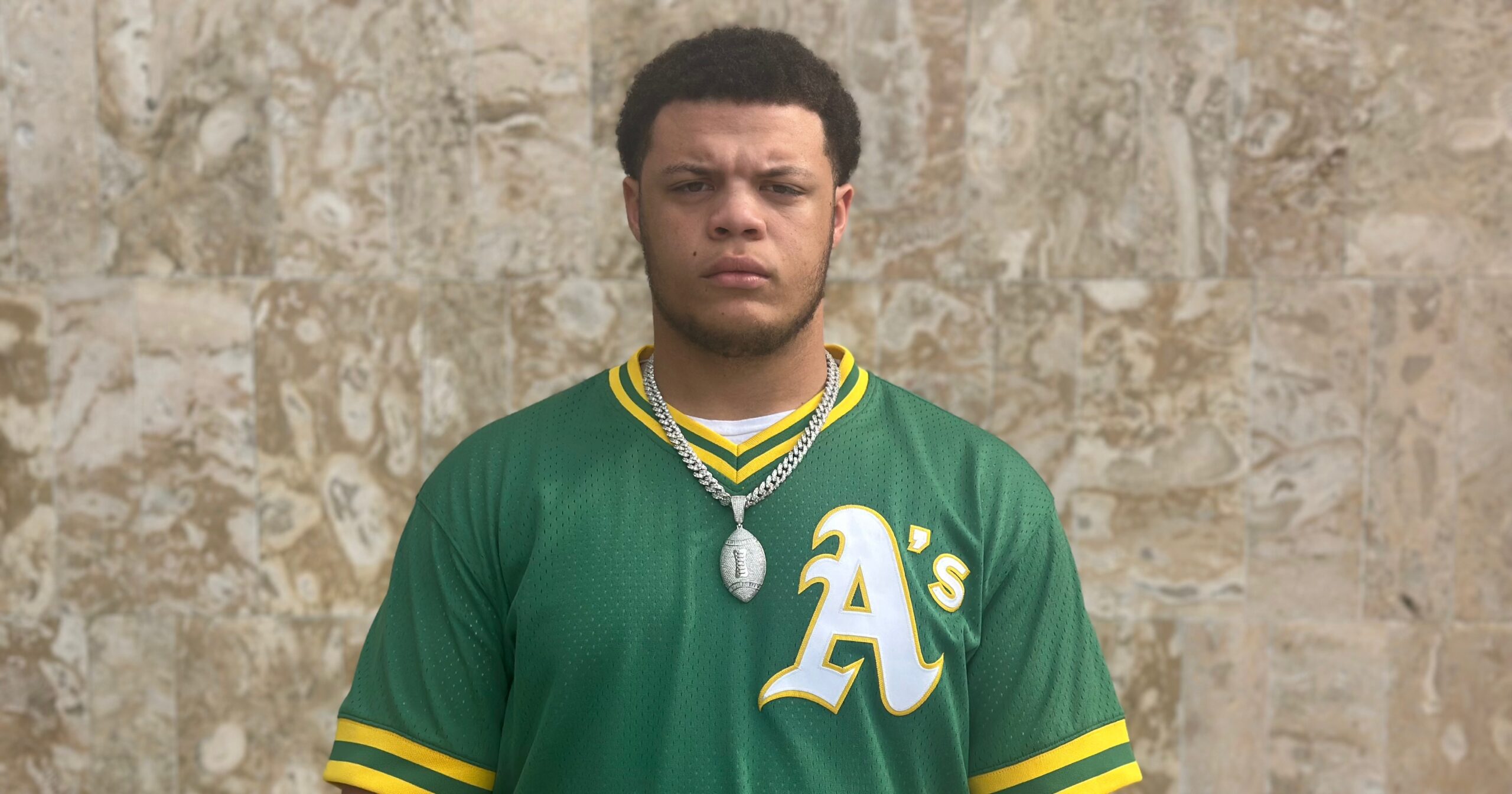 Top-75 OT Jaelyne Matthews recaps his Saturday visit to Miami